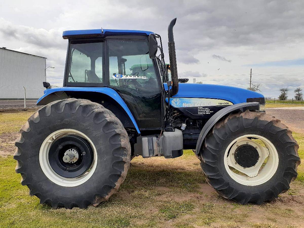 Tractor New Holland TM 150, Cabina Soid, 2007 - Año: 2007 - Agroads