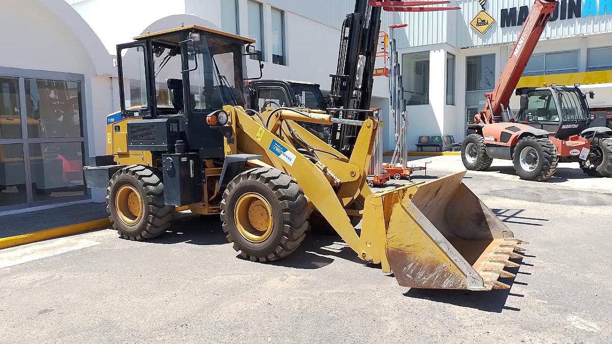 Cargadora SEM CAT 618b año 2018.- 2300 Hs.- - Año: 2018 - Agroads
