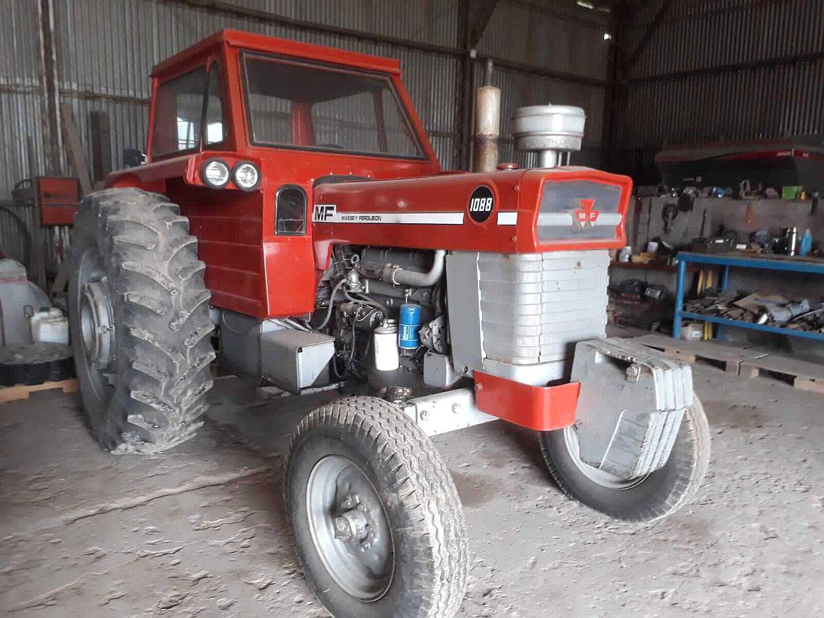 Tractor Massey Ferguson 1088, Cnel. Dorrego - u$s 12.000 - Agroads