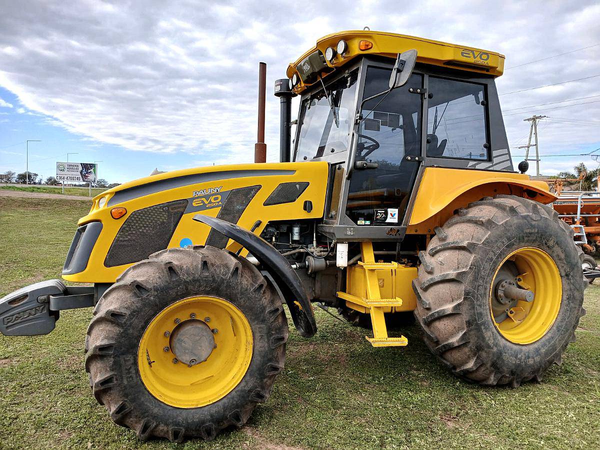 Tractor Pauny Evo250a año 2022 con 1100 Hs y Tres Puntos - Agroads