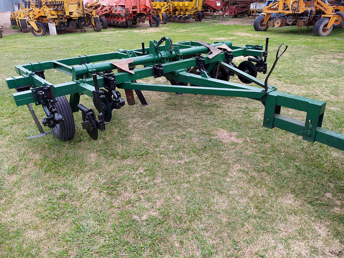 Paratil 11-35 cm - EXC Estado - Impecable - - Año: 2010 - Agroads