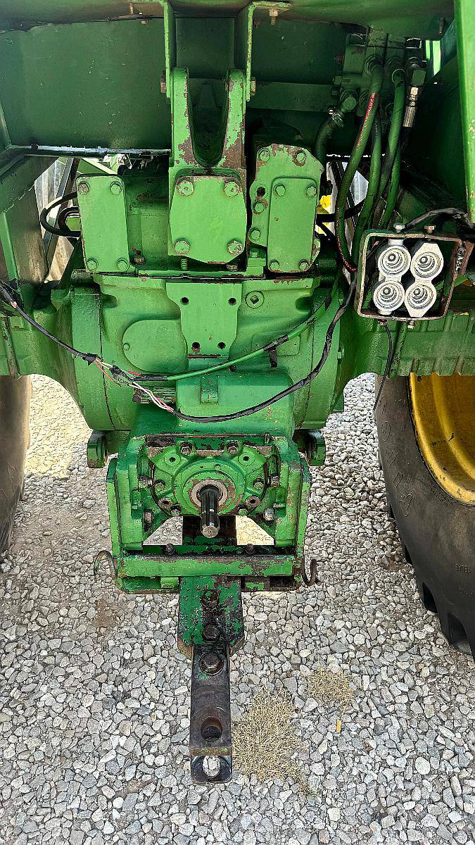 Tractor John Deere 4420 Doble Salida Hidráulica 540/1000 RPM - Agroads