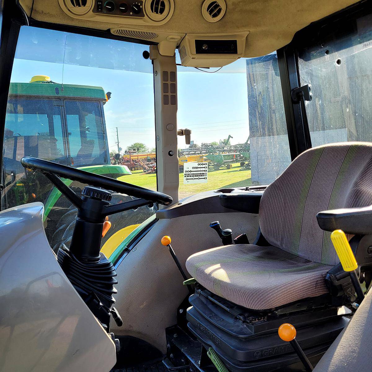 John Deere 6125d - Financiación Hasta 4 Años - Año: 2010 - Agroads