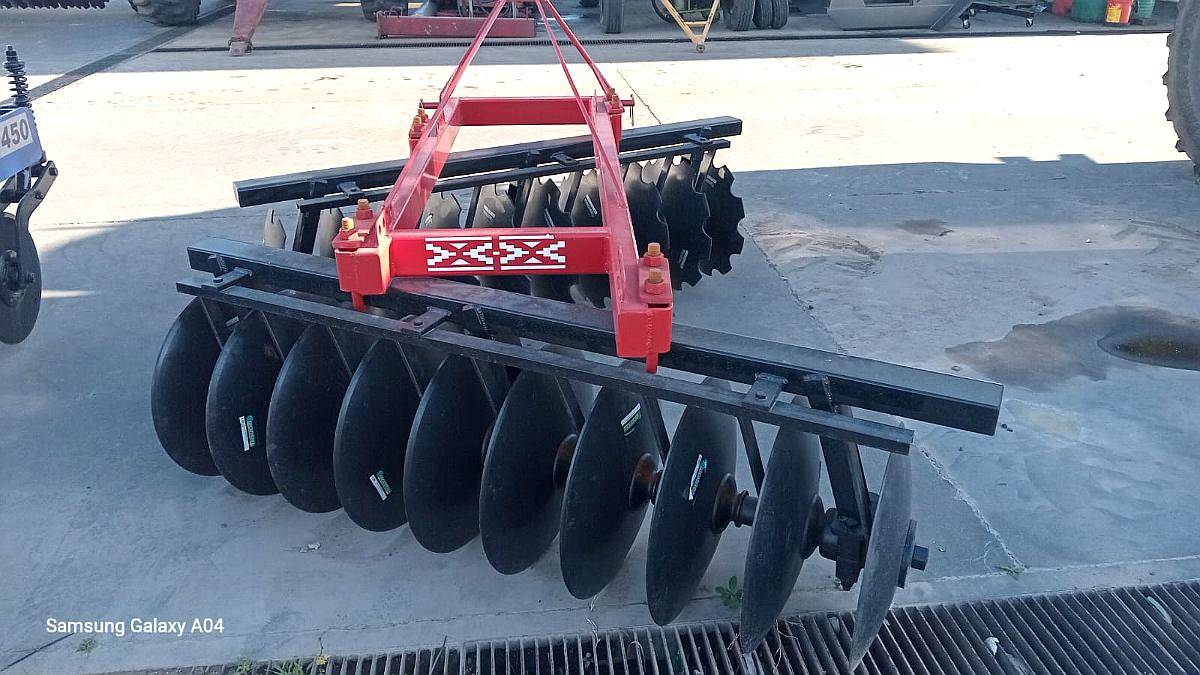 Rastra de Disco Excentrico de 20 Platos Giaroli - Año: 2025 - Agroads
