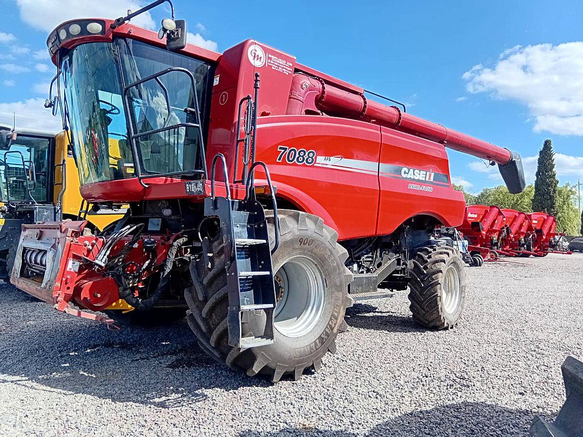 Cosechadora Case 7088 - 2012 - Año: 2012 - Agroads