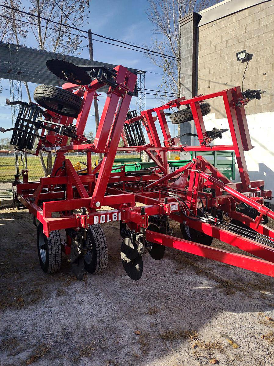 Paratil Dolbi de 12 Timones Curvos con Rolos - Año: 2022 - Agroads