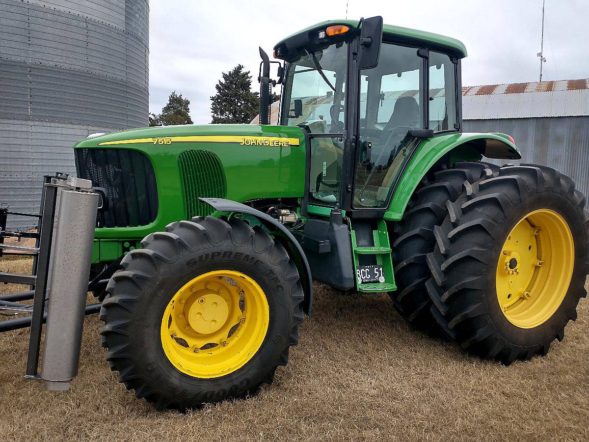 Tractor John Deere 7515 - Año: 2005 - u$s 108.000 - Agroads