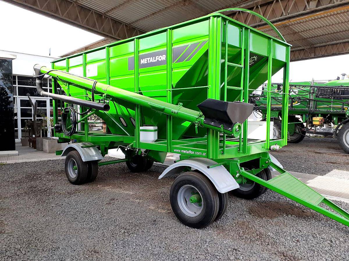 Metalfor Carro Tolva FSG 11,5tn - Año: 2023 - u$s 28.500 - Agroads