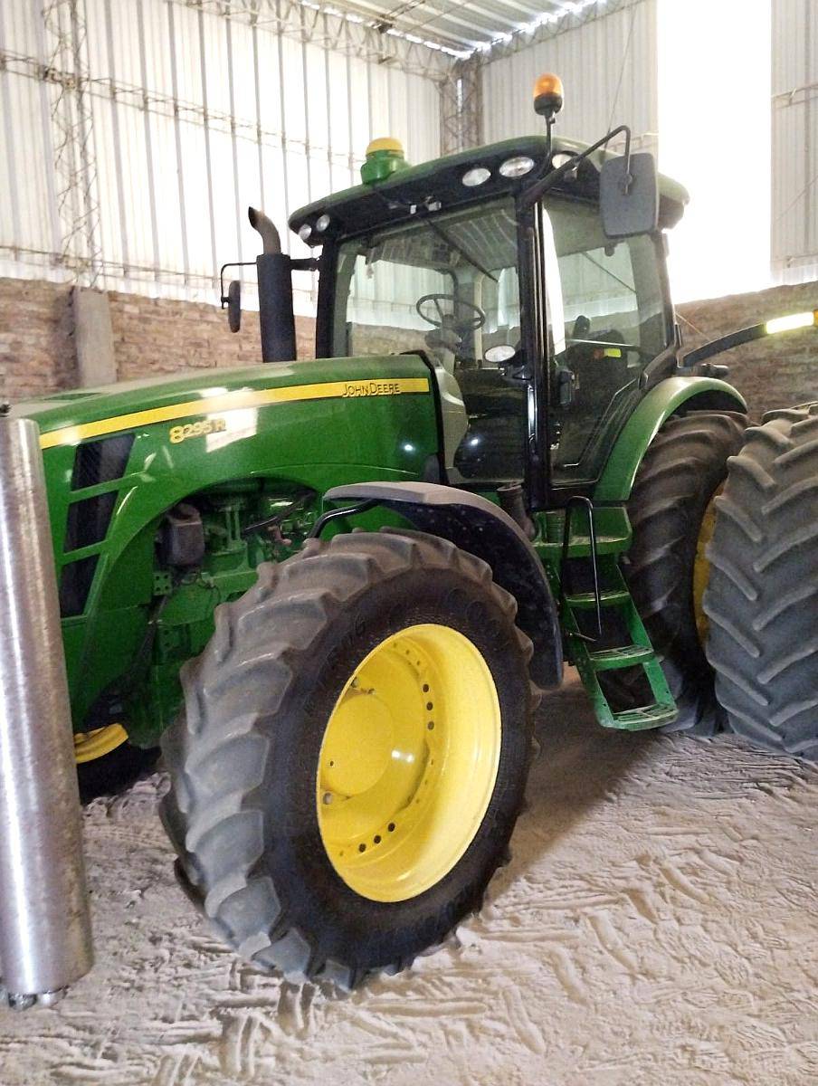 John Deere 8295r año 2011. Piloto JD. 10.000 Hs - Año: 2011 - Agroads