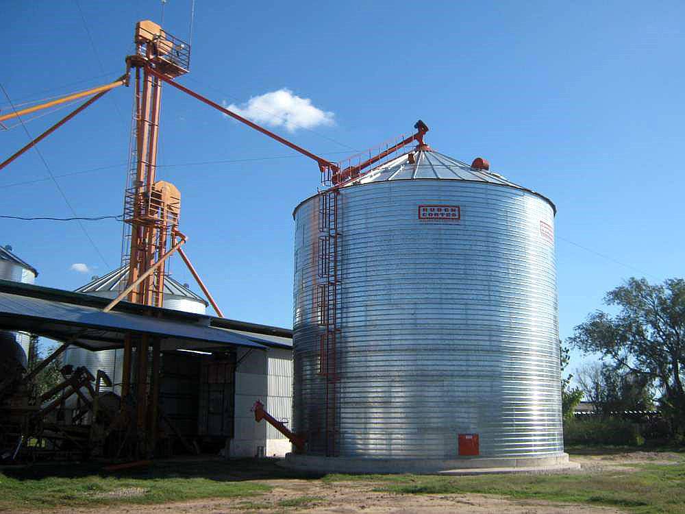Silos Metálicos de Todas las Medidas (desde 200 TN) - Agroads