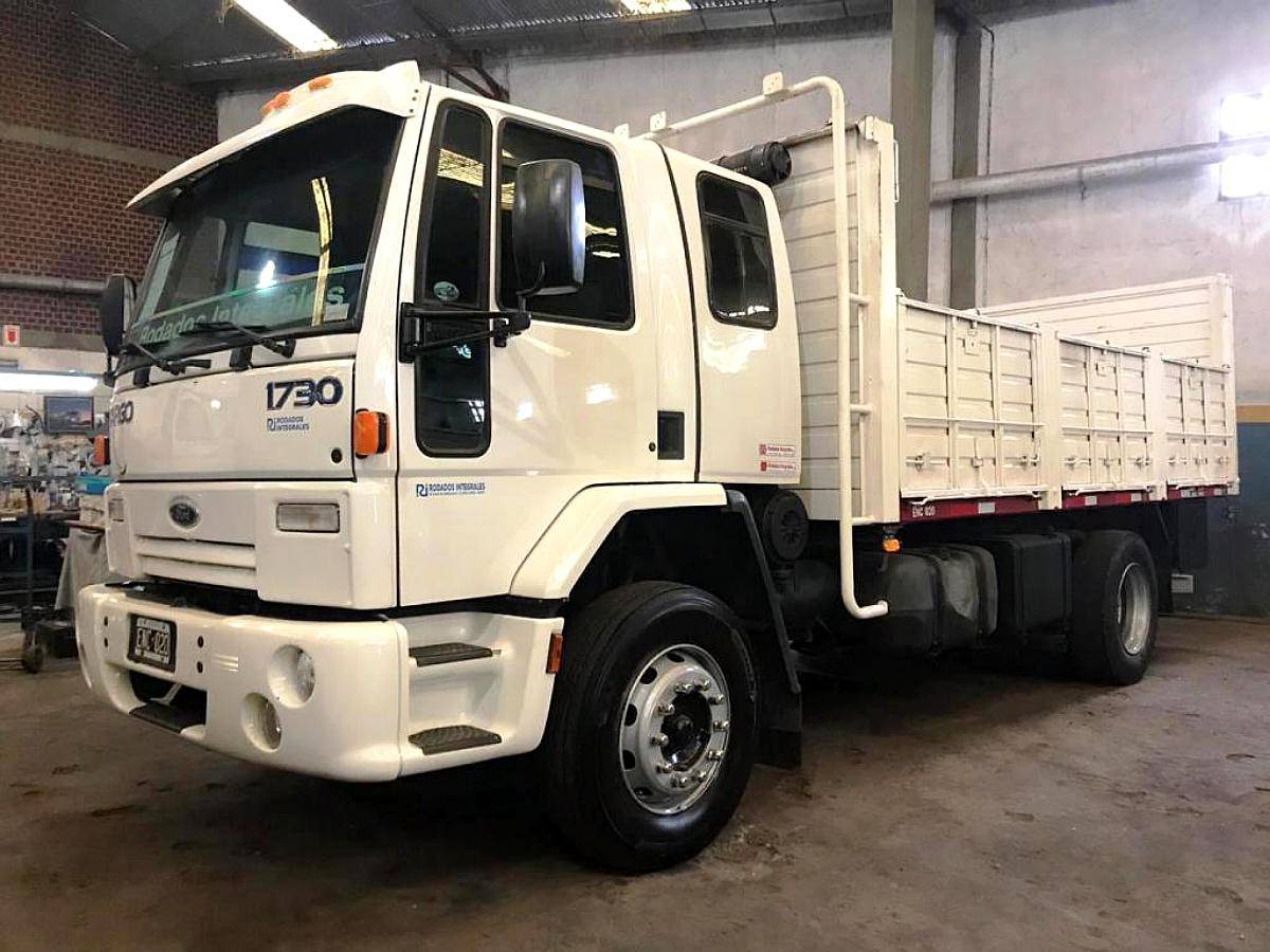 Ford Cargo 1730 Carrozado - Año: 2004 - $ 400.000 - Agroads (cod: 638773)