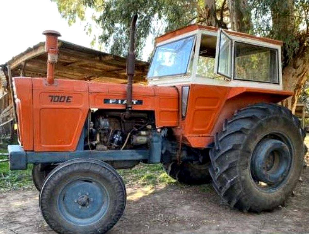 Tractor Fiat 700 con Hidráulico - $ 1.200.000 - Agroads
