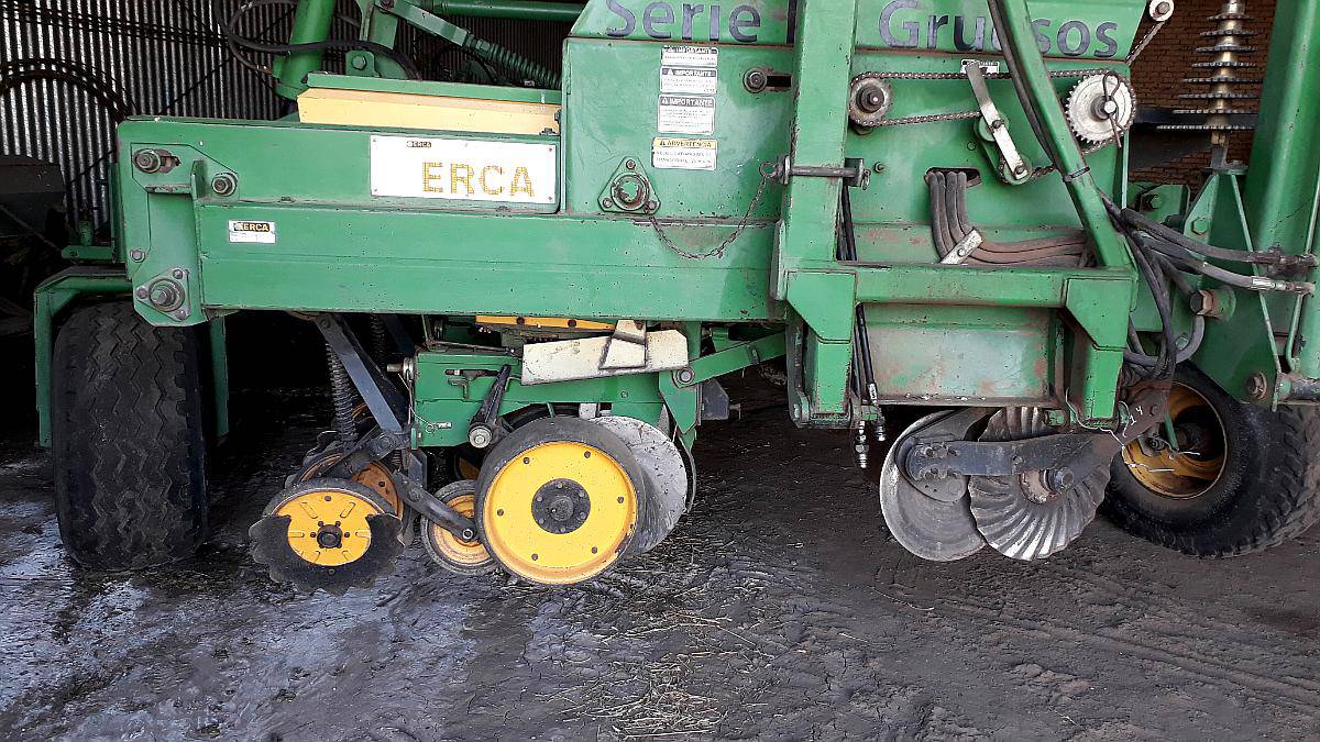 Erca de 14 a 52 año 2005 - Año: 2005 - $ 1.330.000 - Agroads