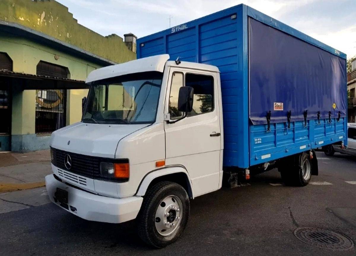 Mercedes Benz 710 Financió - Año: 2014 - $ 700.000 - Agroads (cod: 706224)