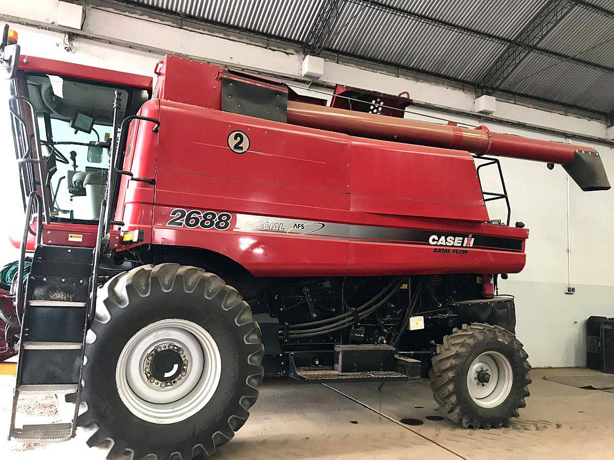 Case 2688 año 2012 - Año: 2012 - Agroads