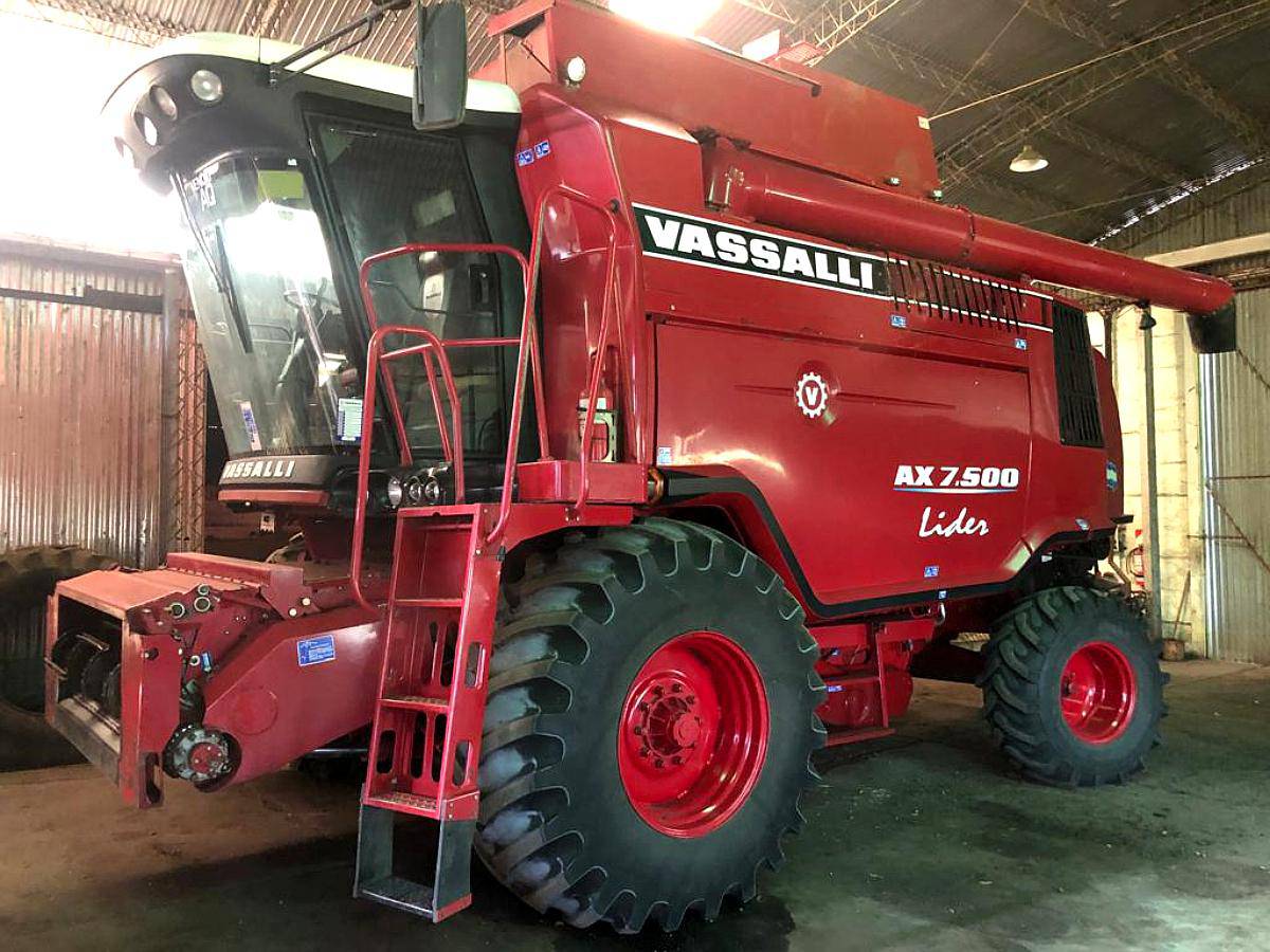 Cosechadora - Vassalli - AX 7500 Lider - año 2013 - 30 Pies - Agroads