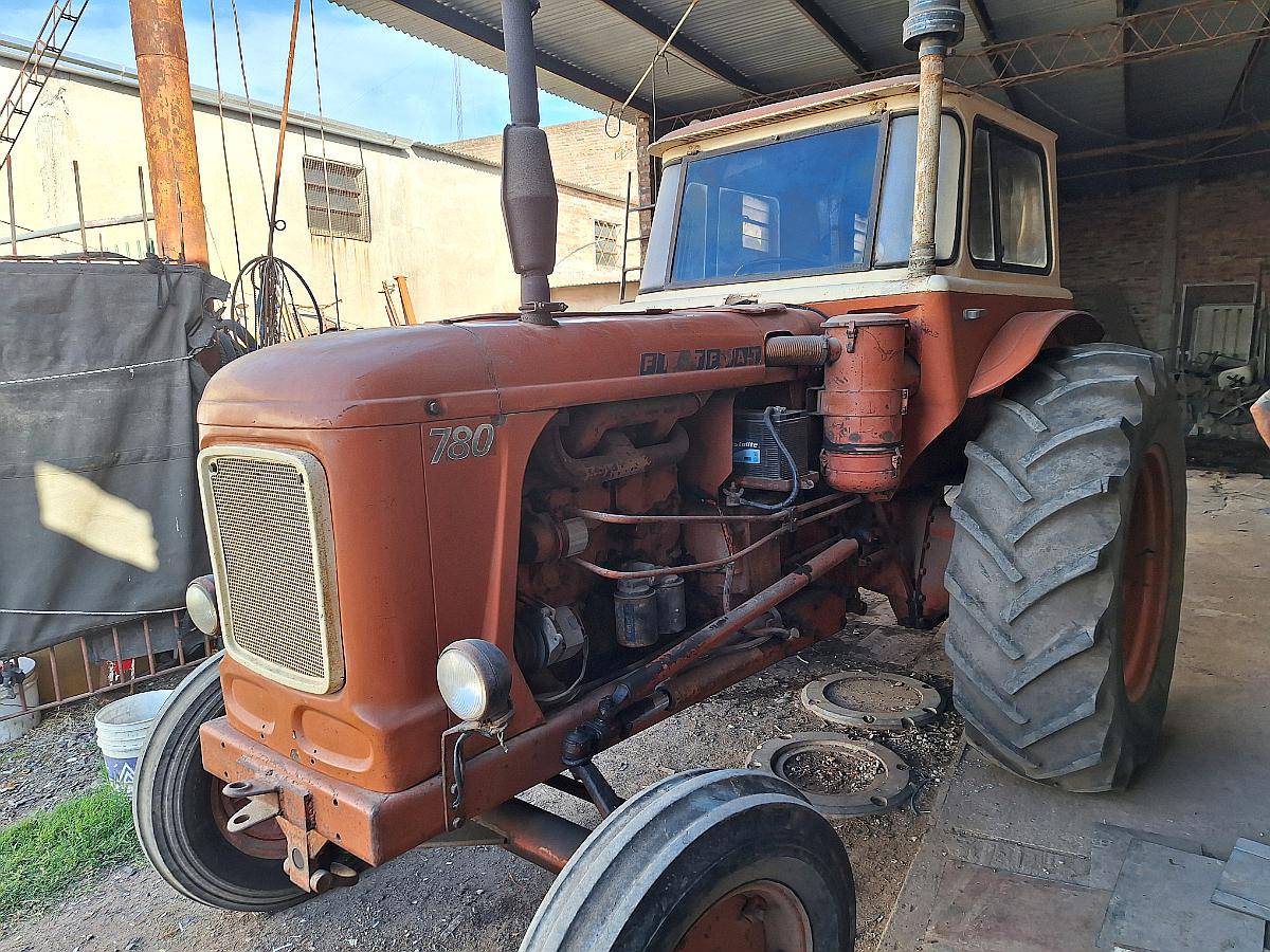 Tractor Marca Fiat 780 - Año: 1978 - u$s 17.000 - Agroads (cod: 1003633)