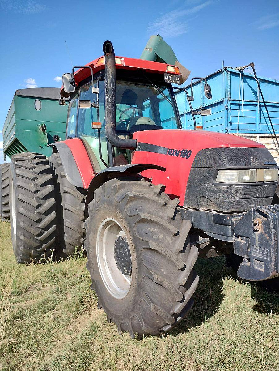 Case MXM 180 año 2008 - Año: 2008 - u$s 98.000 - Agroads