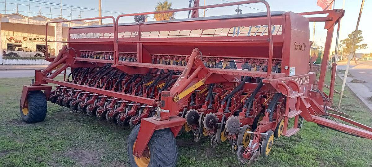 Migra de 10 a 52 con Fertilisacion y Directa - Año: 2010 - Agroads