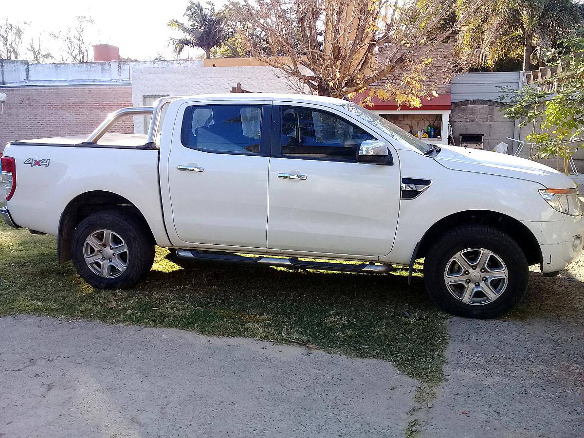 Vendida-------ford Ranger XLT 4X4 2014 con Solo 79.000 km - Agroads