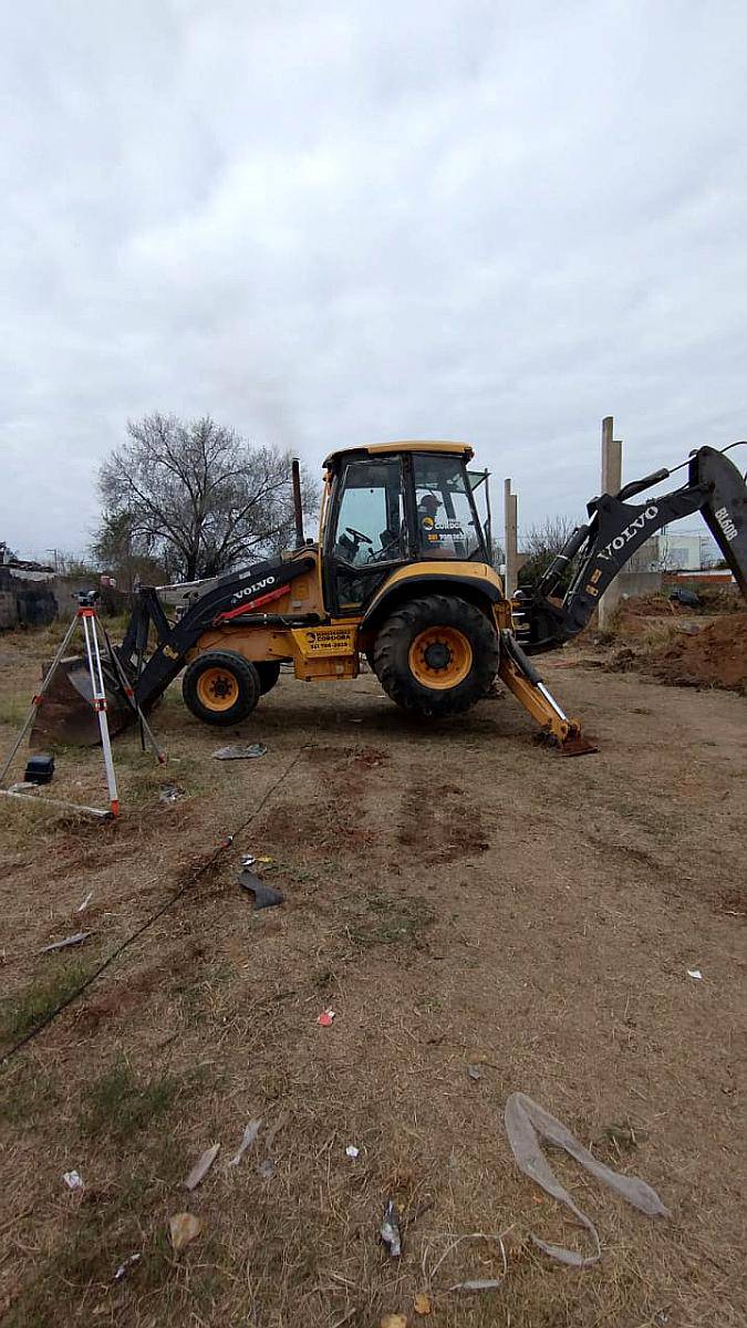 Alquiler de Retro Pala - Año: 2018 - u$s 405 - Agroads