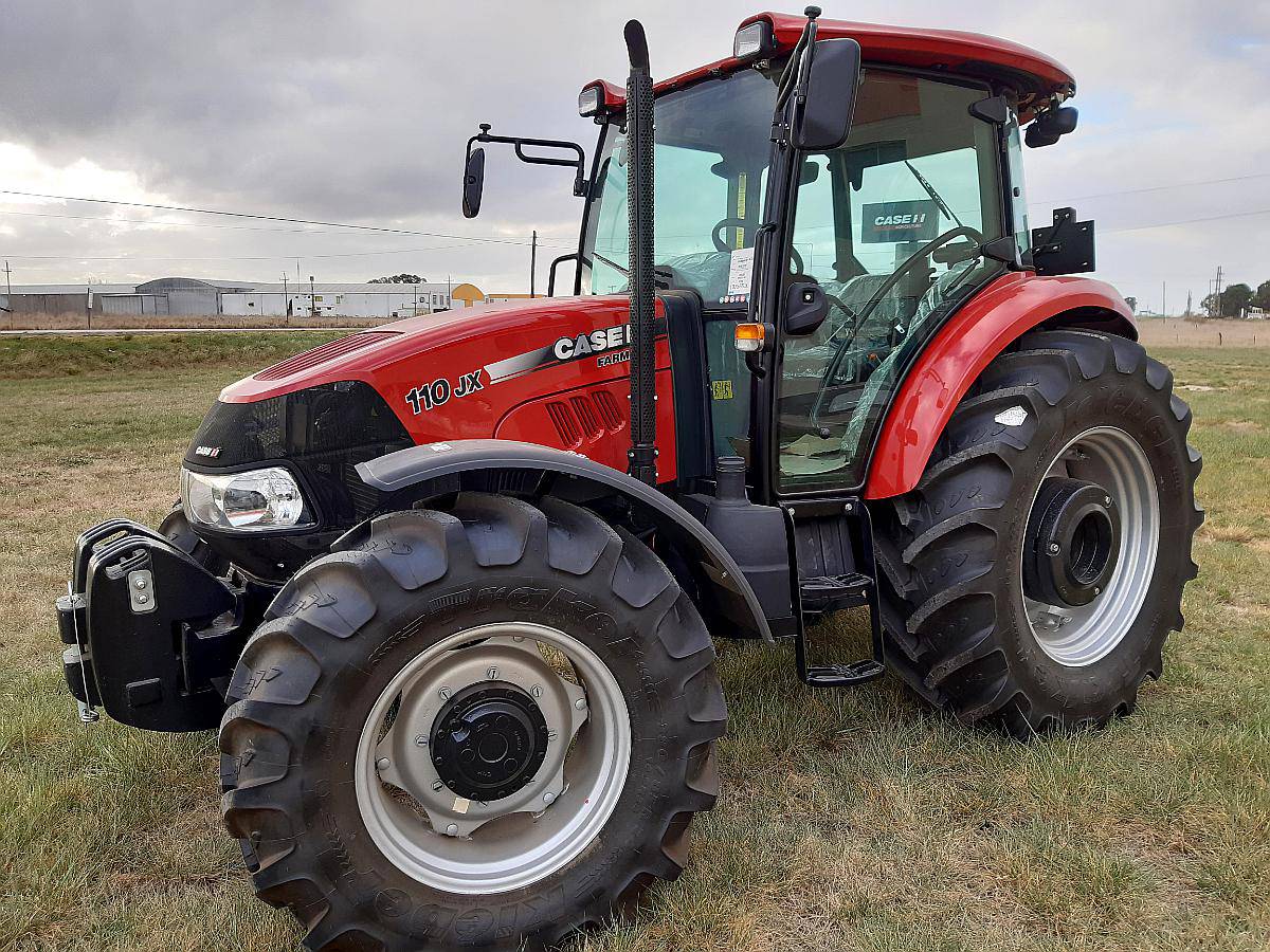 Case Farmall 100 con Reversor. - Año: 2020 - Agroads