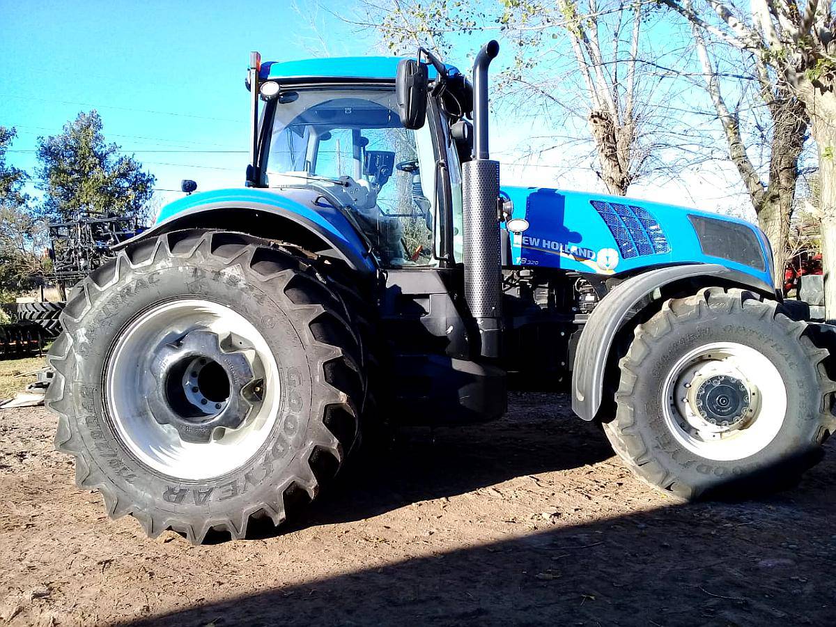 Tractor New Holland T8 320, Nuevo - Año: 2021 - Agroads