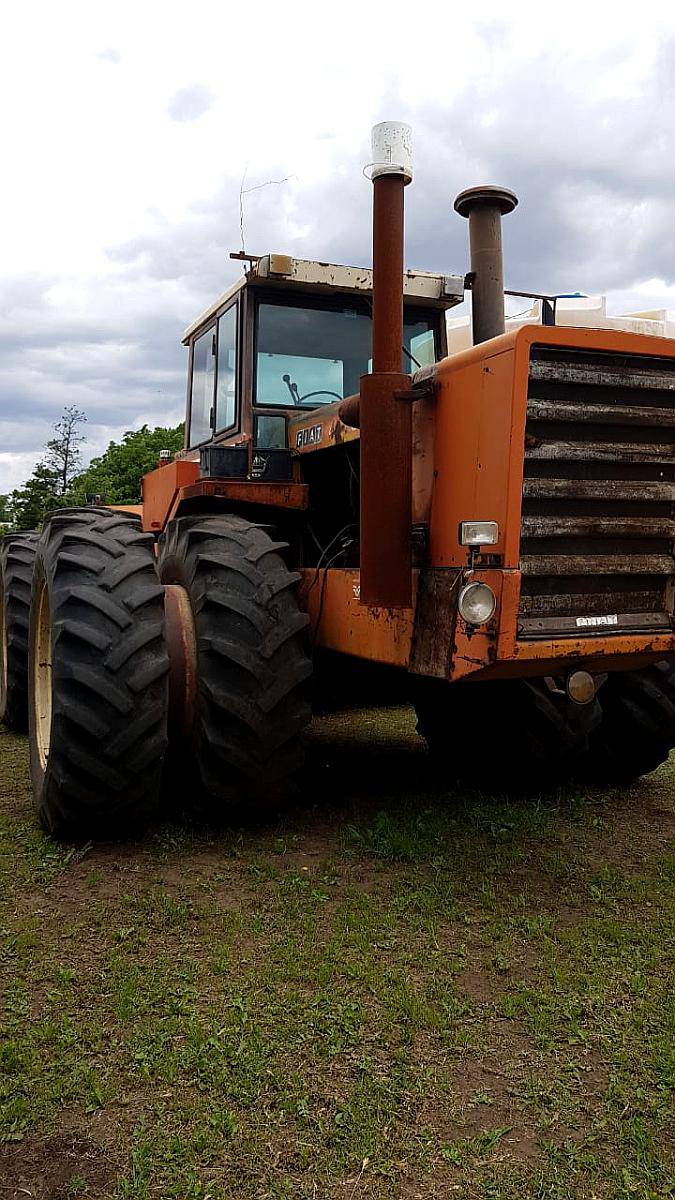 Tractor Fiat Versatile Cummins 300 HP. Articulado - Agroads