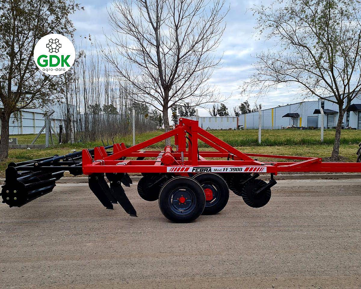 Descompactador de Suelo - Subsolador 13 a 42cm - Año: 2023 - Agroads