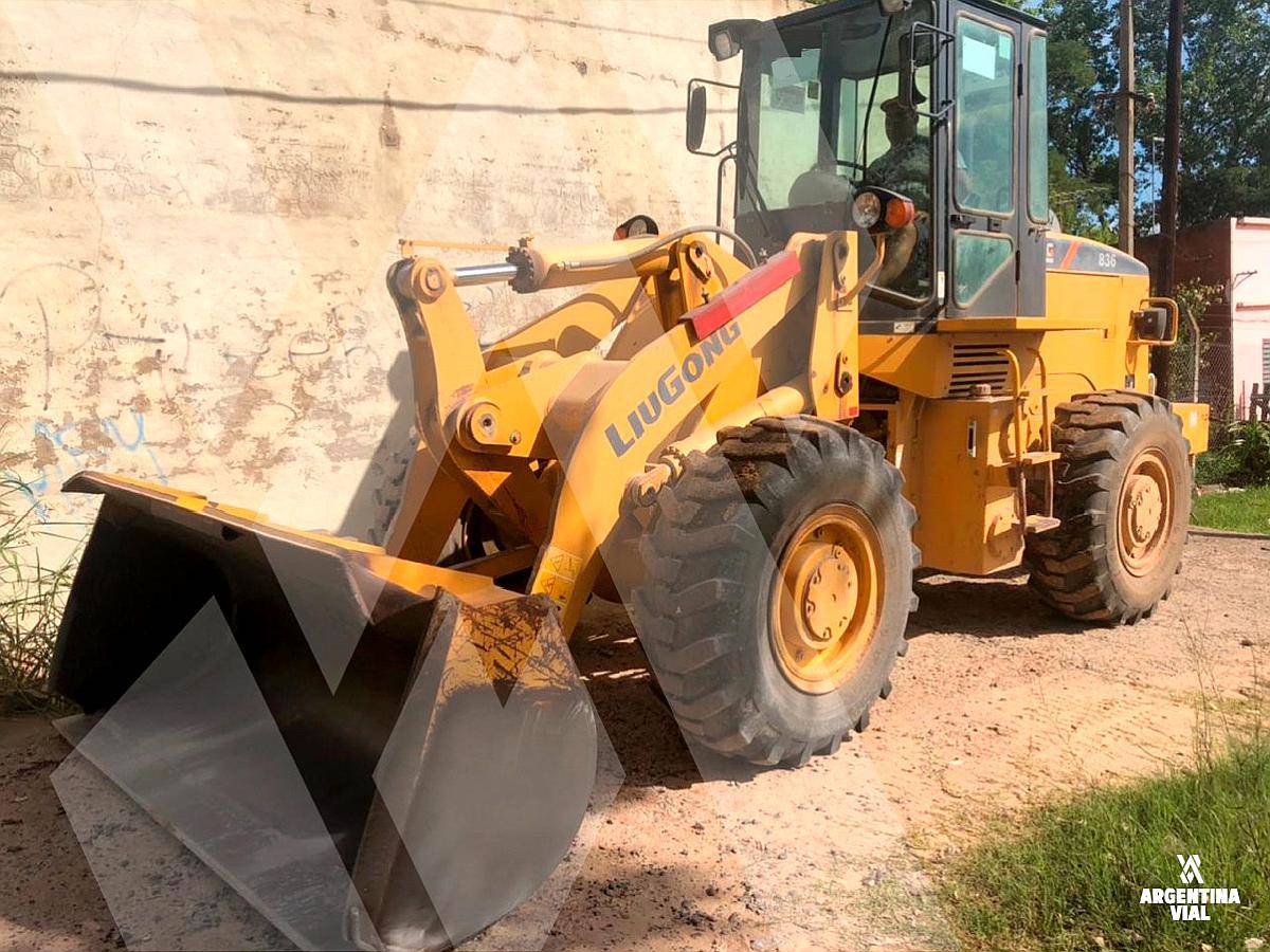 Pala Cargadora LIU Gong 836 (ID 616) - Año: 2013 - Agroads