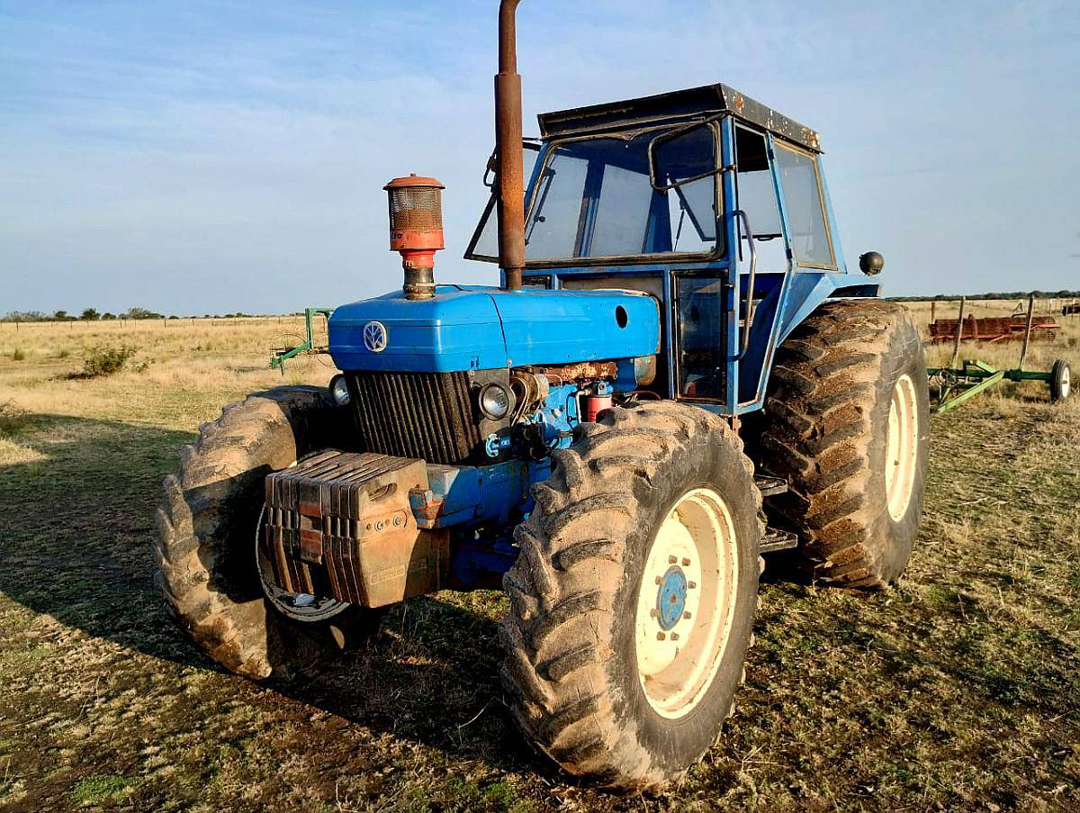 New Holland Ford 8030 - Año: 1997 - Agroads