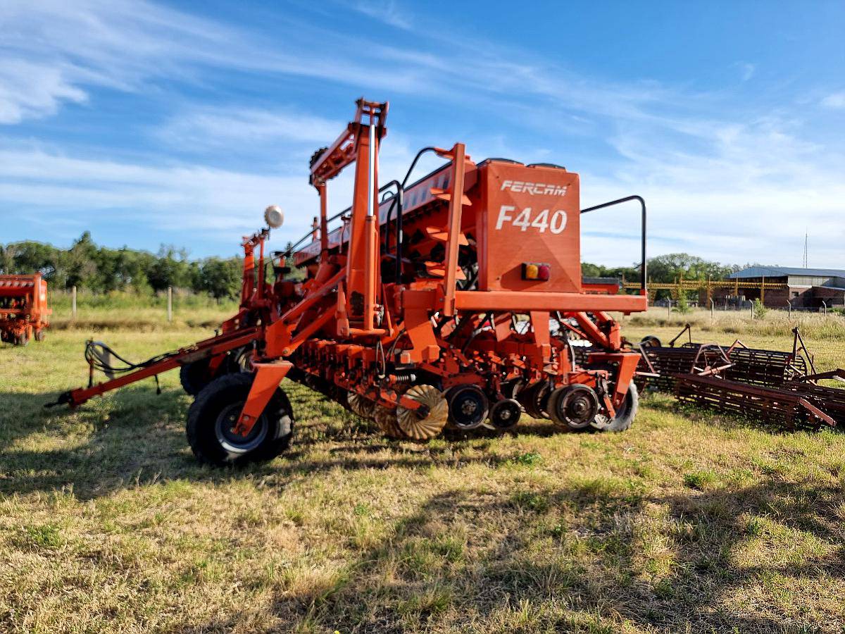 Sembradora Fercam F440 de 33 a 21cm - Año: 2016 - Agroads