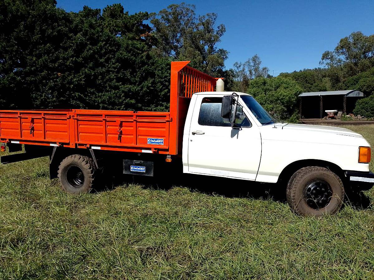 Vendo Ford F400 MOD88 - Año: 1988 - Agroads