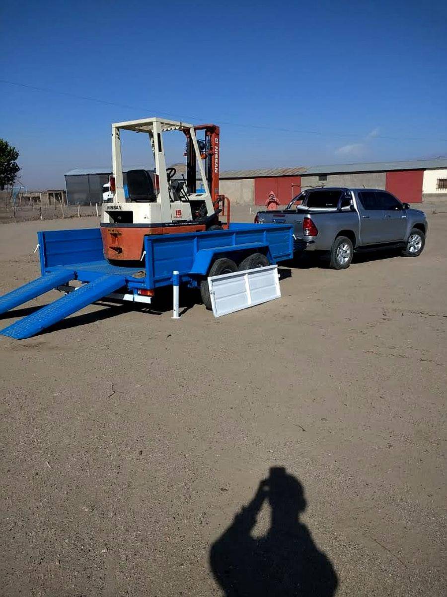 Tráiler con Rampas y Barandas Desmontables 2X4 - Año: 2021 - Agroads