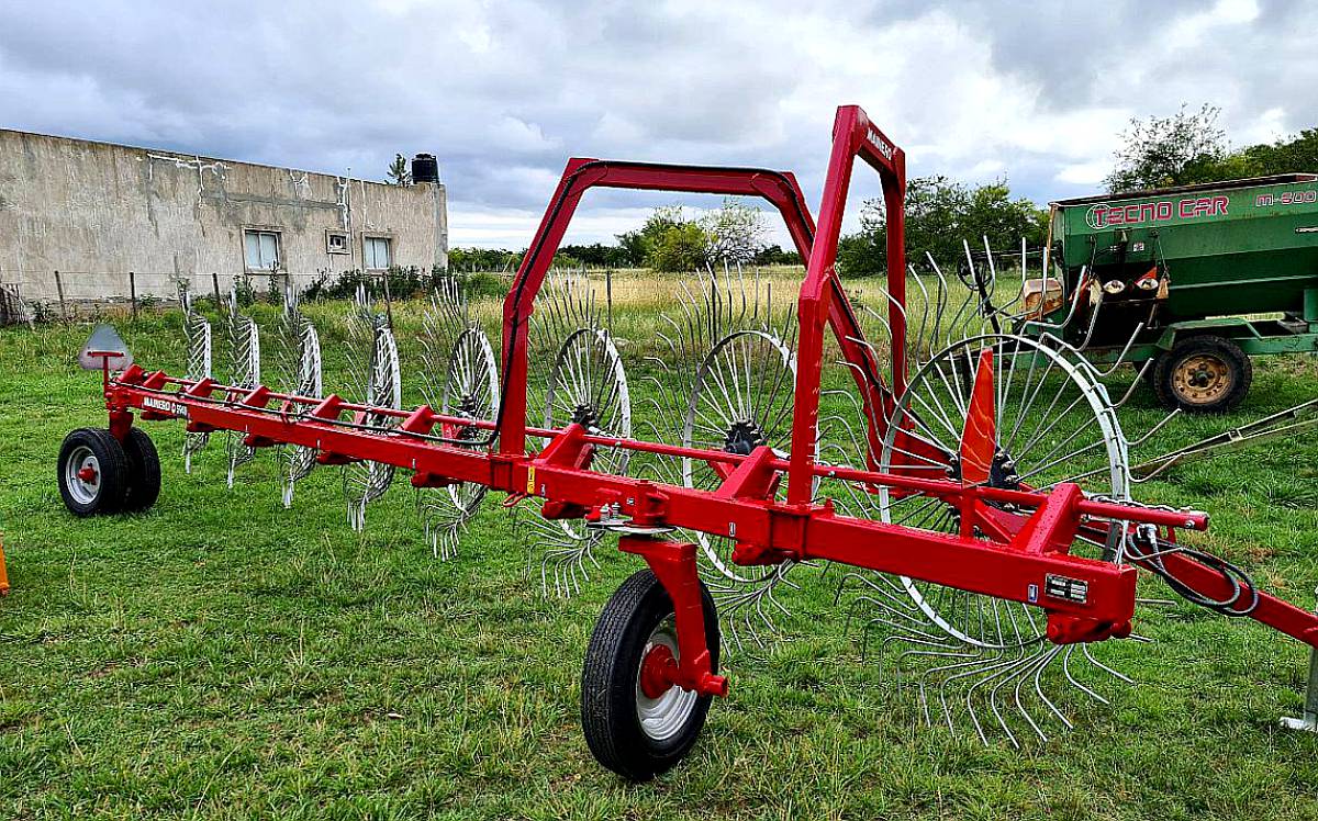 Rastrillo Lateral para Tractor Mainero - Año: 2023 - Agroads