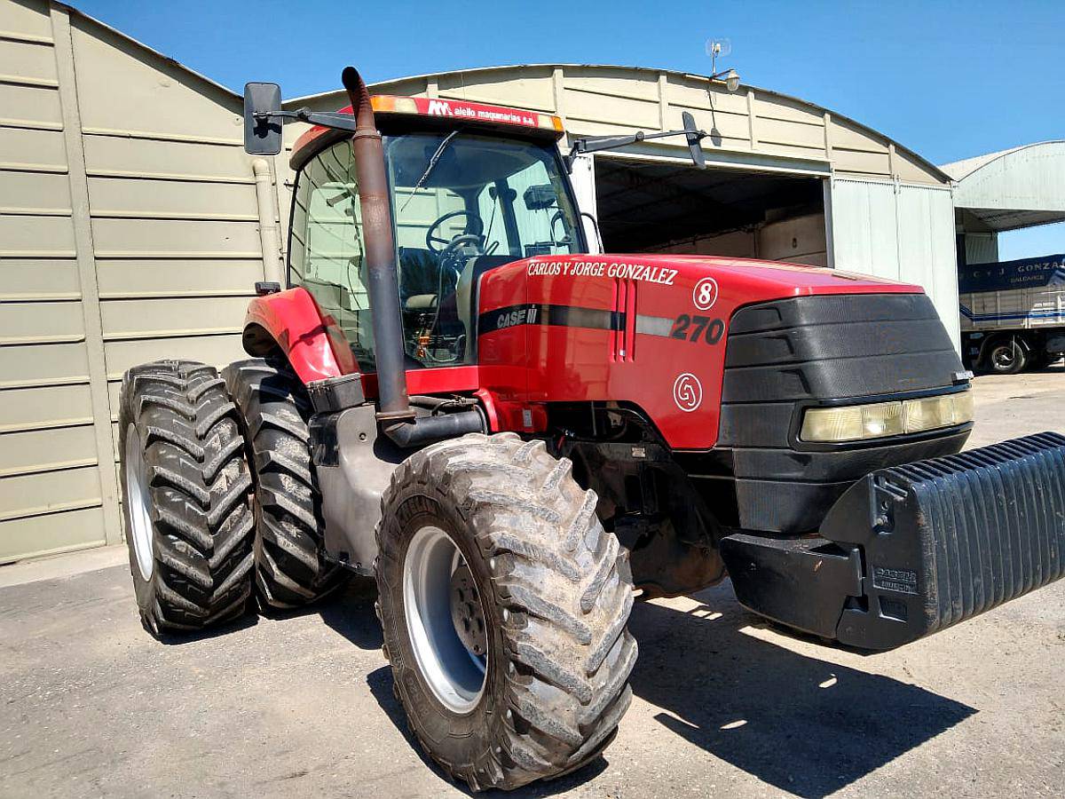 Case Magnum 270 año 2007. 5.000 Hs Reparado. Duales - Agroads