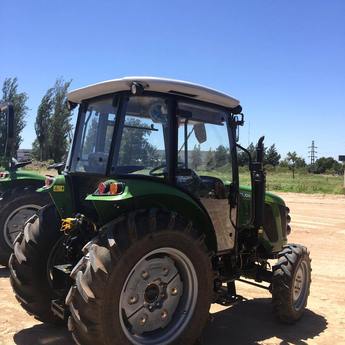 Tractor Nuevo Tipo Case 55hp, 4X4 con Cabina - Año: 2020 - Agroads