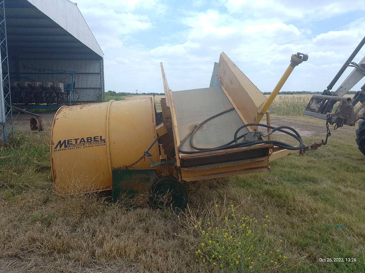 Embolsadora Metabel de 6 Pies a Tractor - Año: 2019 - Agroads