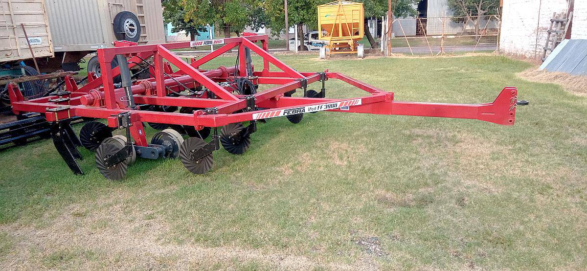 Paratil Subsolador Febra de 11 a 42 C Rolos u Cuchillas - Agroads