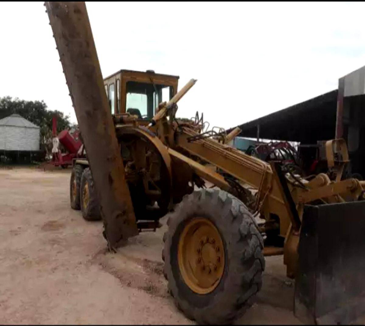 Motoniveladora Oriol 1980 Rusa - Año: 1980 - u$s 16.500 - Agroads