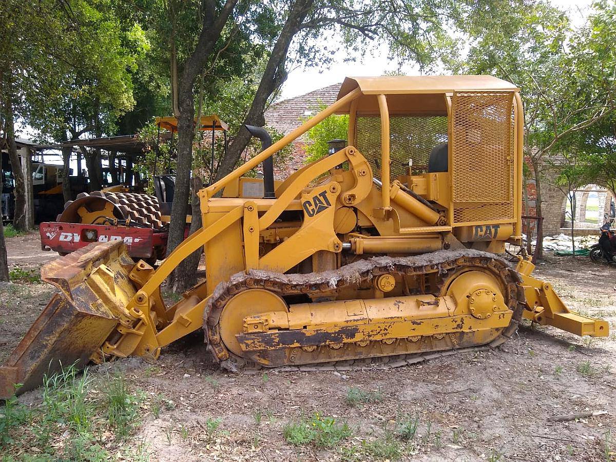 Topador Traxcavator Caterpillar 933 . D5 - Año: 1986 - Agroads