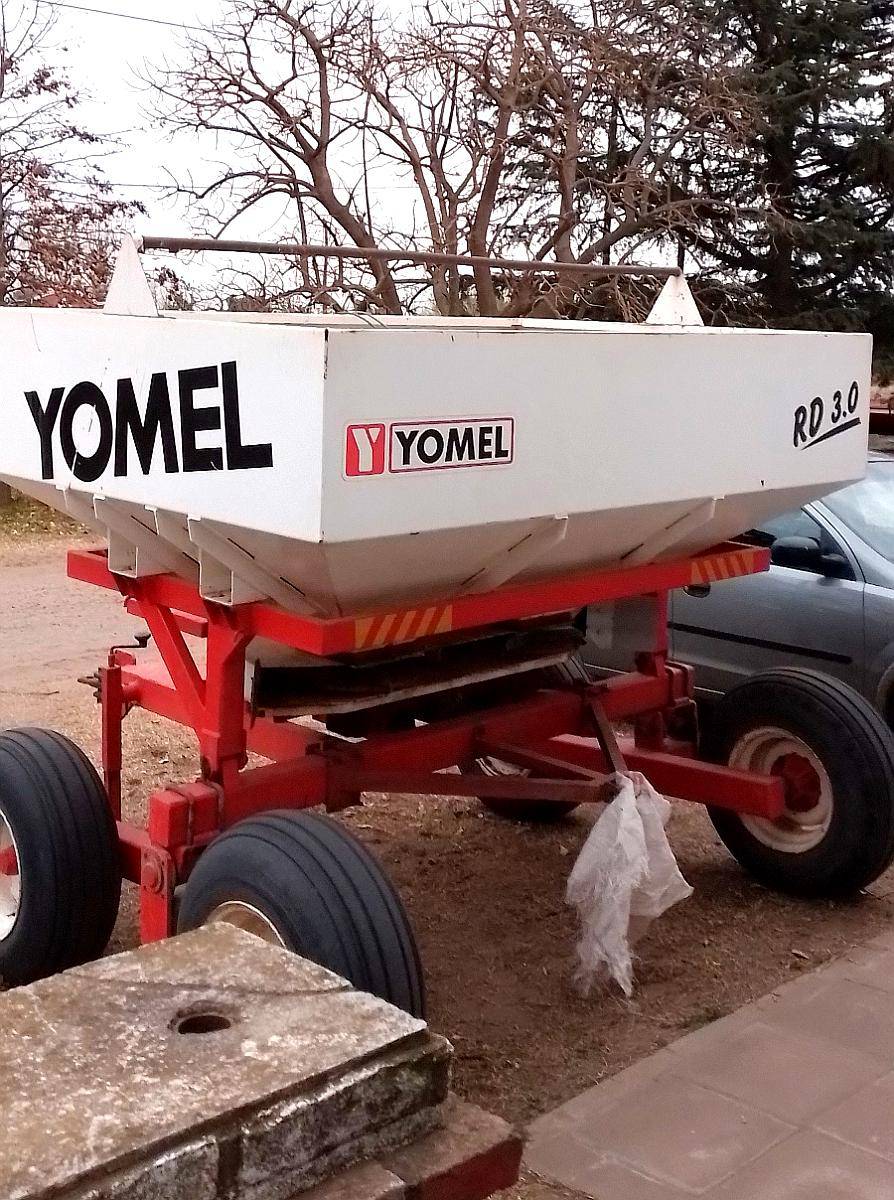 Fertilizadora Marca Yomel RD 3.0 - Agroads