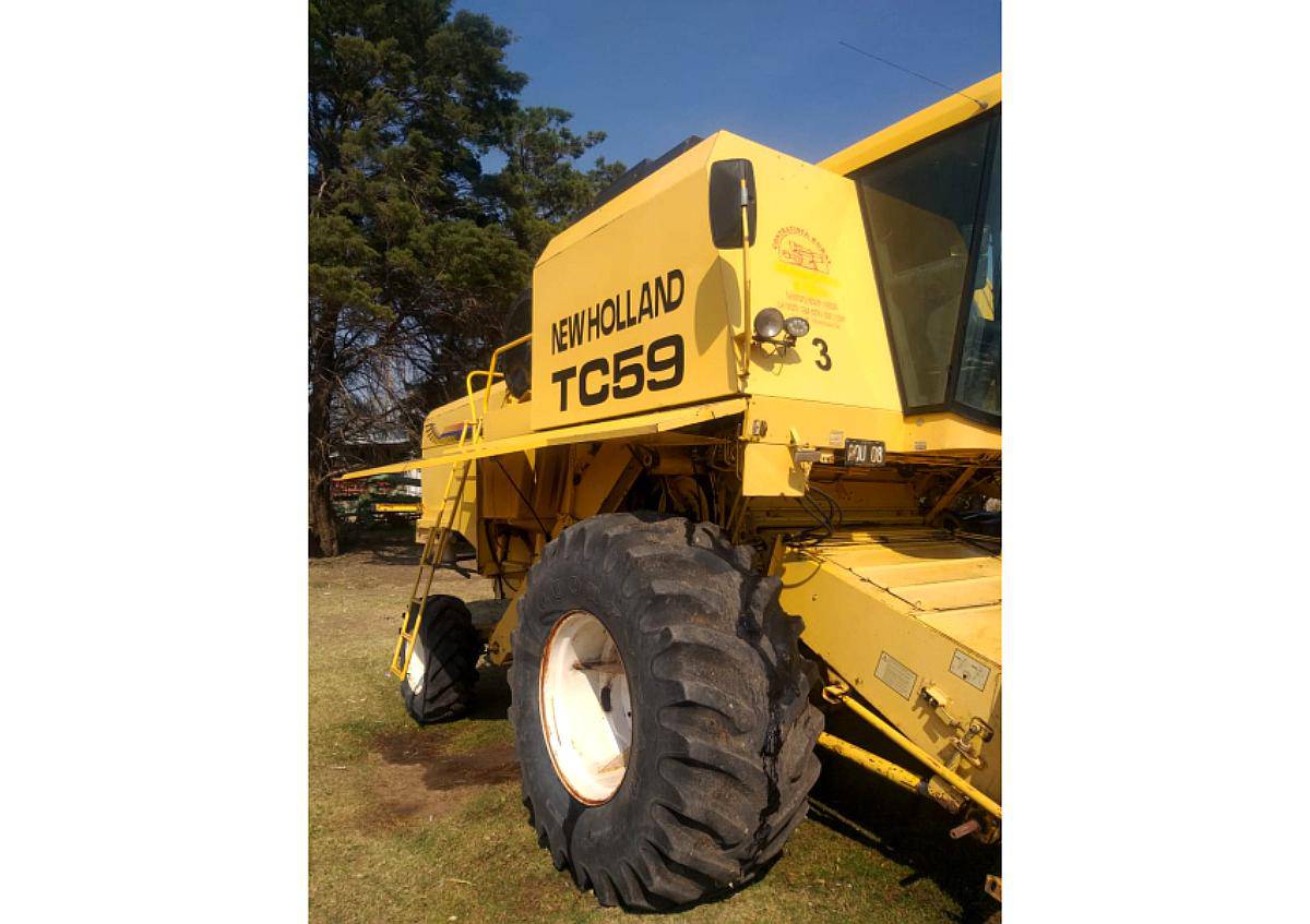 Cosechadora New Holland TC59 Mod 2002 7000hs Lista Trab - Agroads