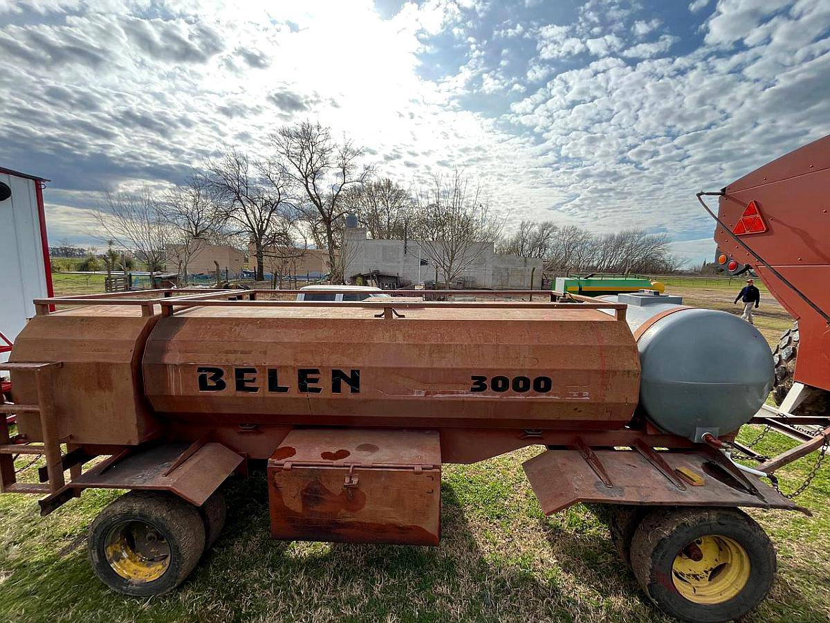 Tanque de Combustible Belen de 3000 LT con Agua y Bomba - Agroads