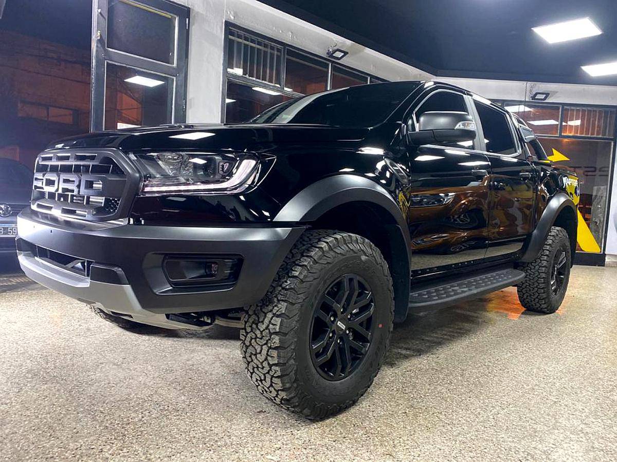 Ford Raptor Doble Tracción - Año: 2020 - Agroads
