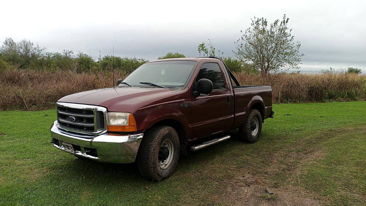 Ford F-100 Duty XL Plus 4X2 2000 - Año: 2000 - $ 15.700.000 - Agroads