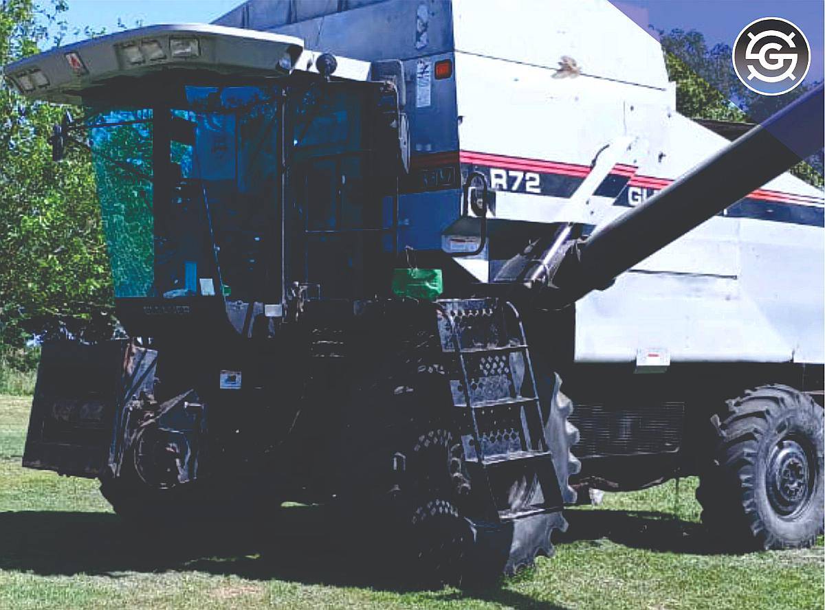 Cosechadora Gleaner (agco) R72 - Año: 2001 - $ 100.000 - Agroads