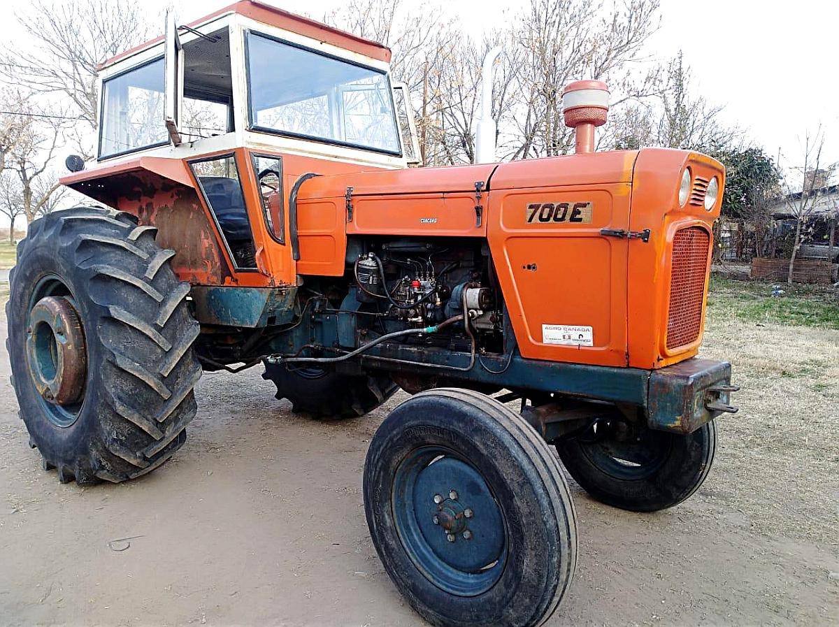 Tractor Fiat 700e año 78 - Año: 1978 - Agroads