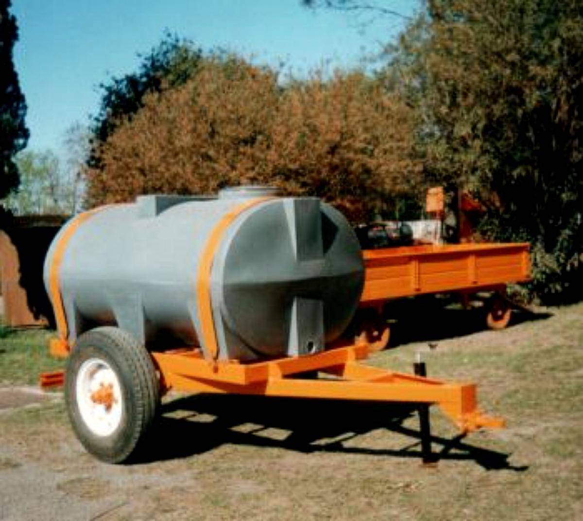 Tanques de Plastico Moviles Comun Mauro Plasticos Cilindrico - Agroads