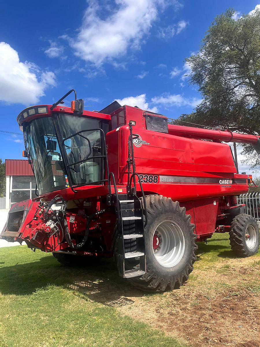 Cosechadora Case IH 2388 - Año: 2008 - u$s 205.000 - Agroads